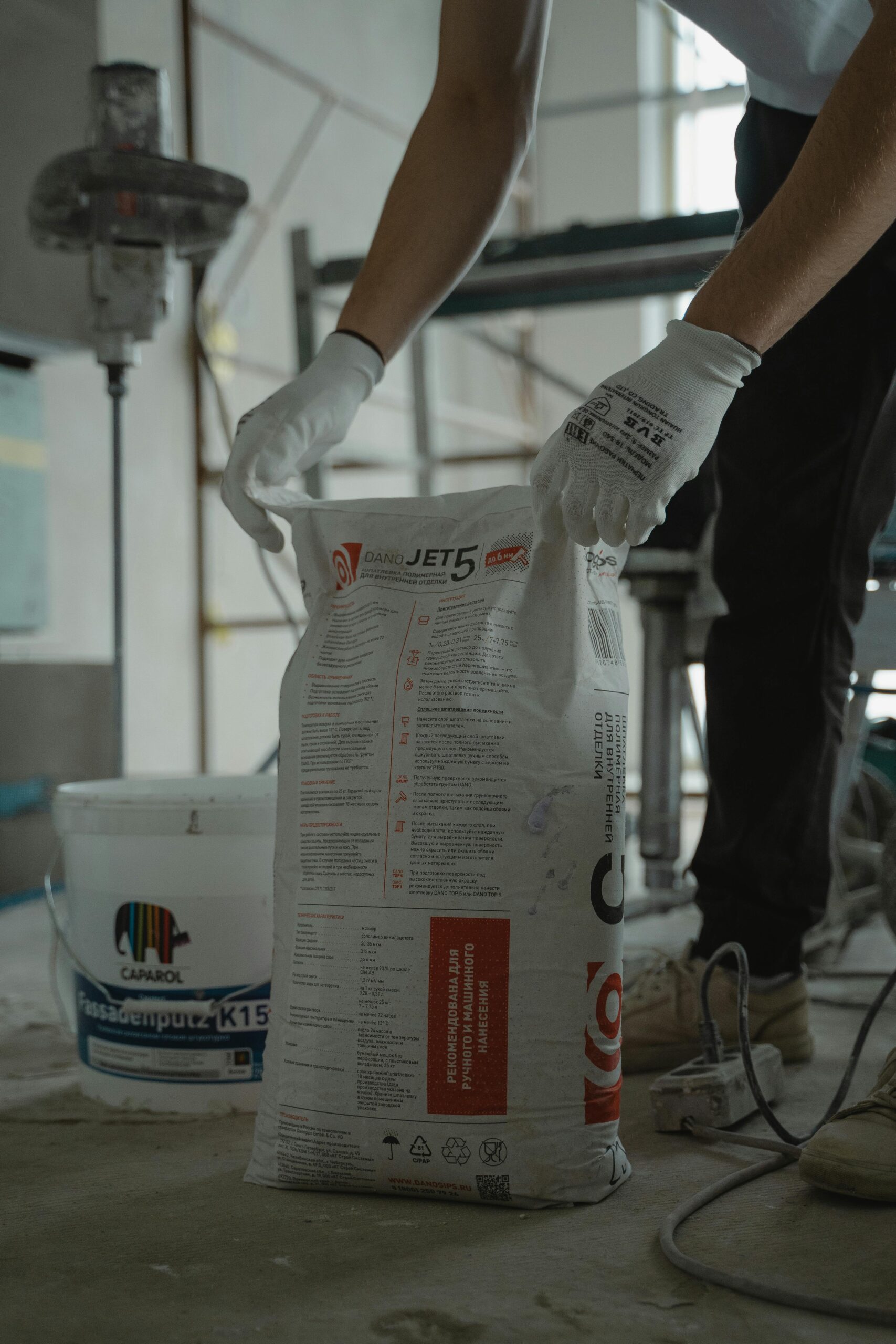 What Size Bag of Plaster Do You Need?